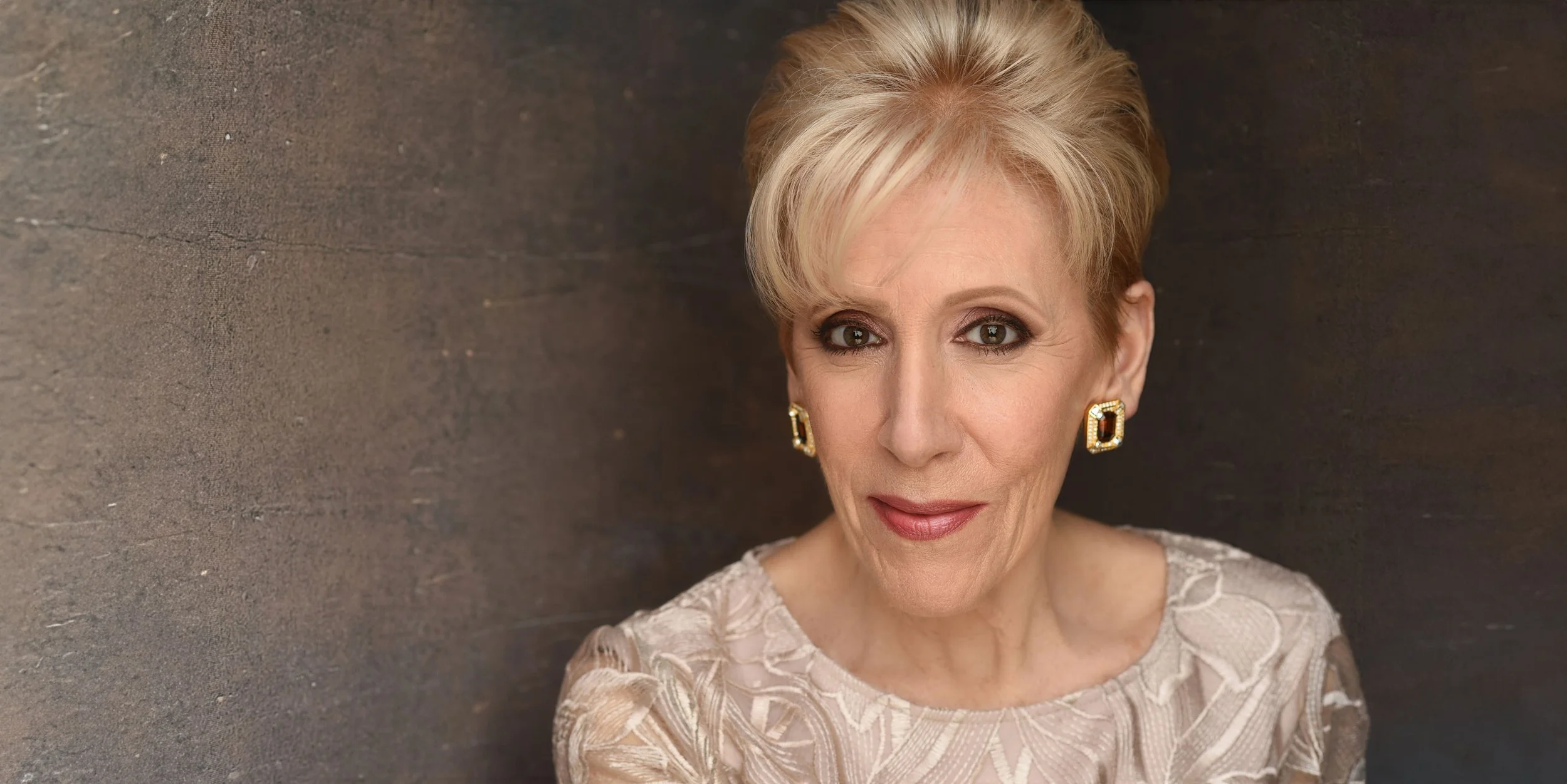 Donna Del Bueno Actress SAG-AFTRA / AEA New York City Based
