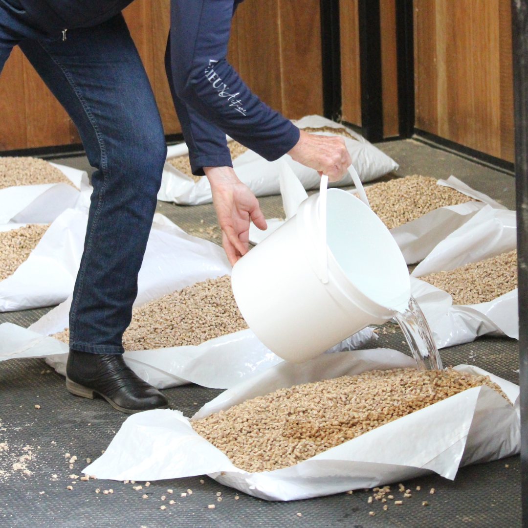 How to Use Elite Equine Bedding — Elite Equine Bedding