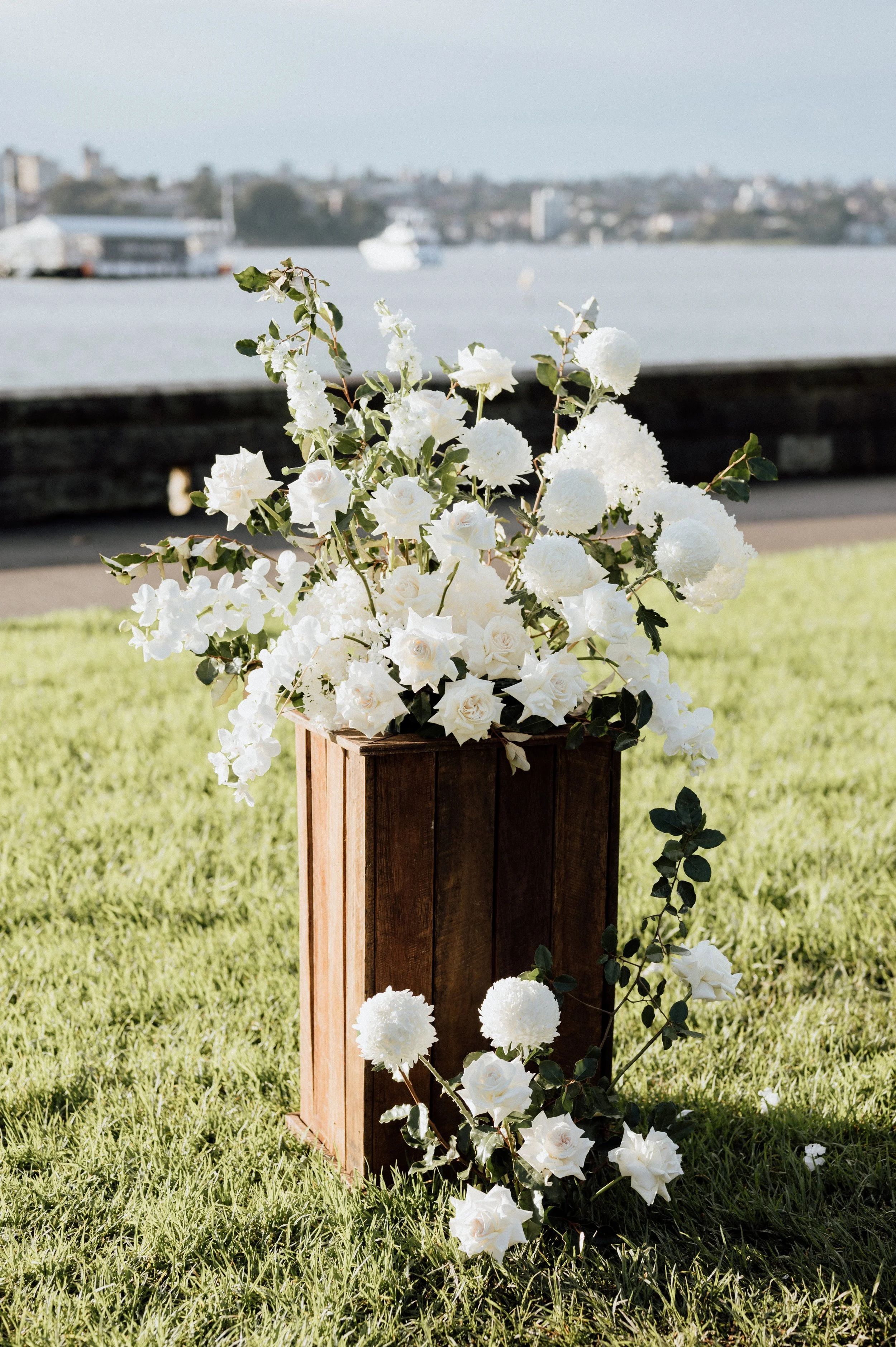 Wedding Flower Arrangements Hire Sydney | Lovesick Weddings