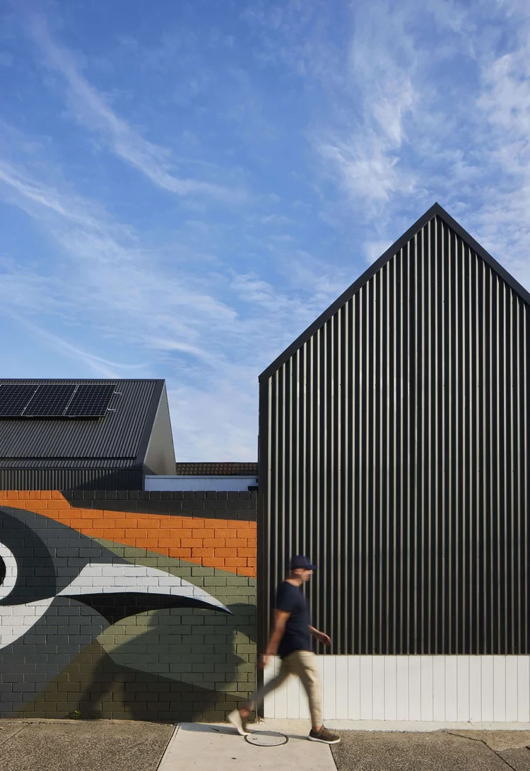 Two-Faced House | Thornbury