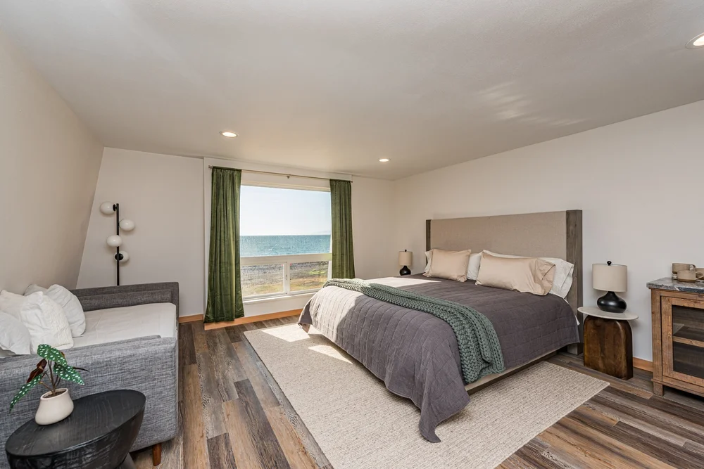 Agate Beach Lodge — Agate Beach Lodge