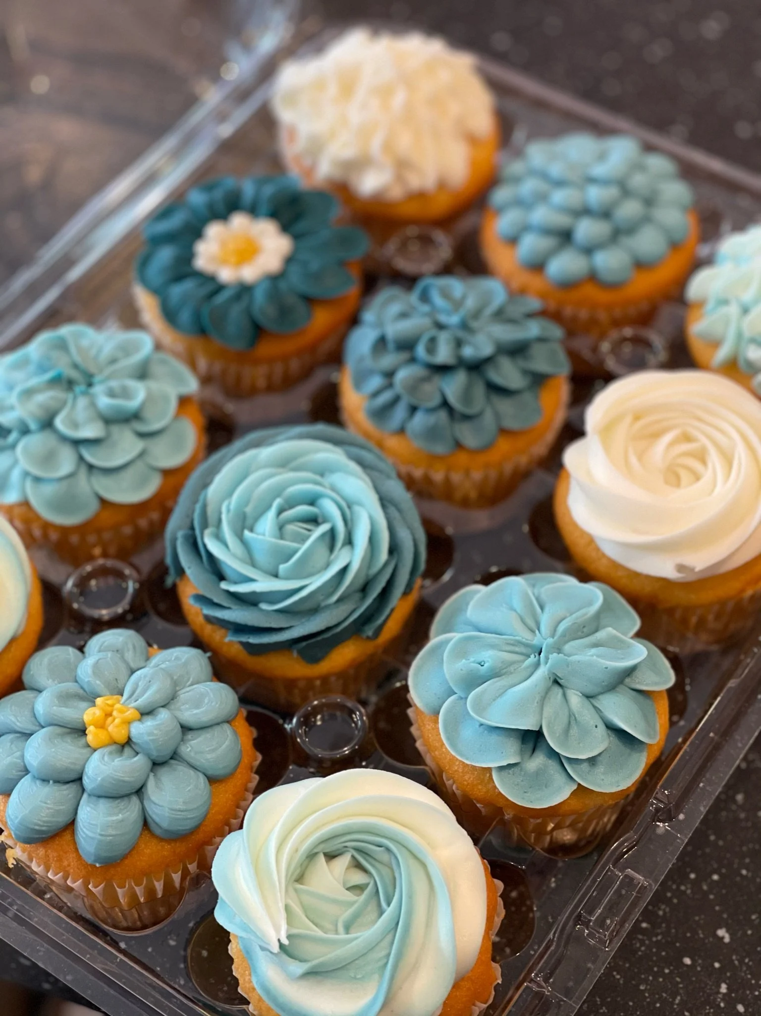 Gallery 1 — DONNA'S CAKES