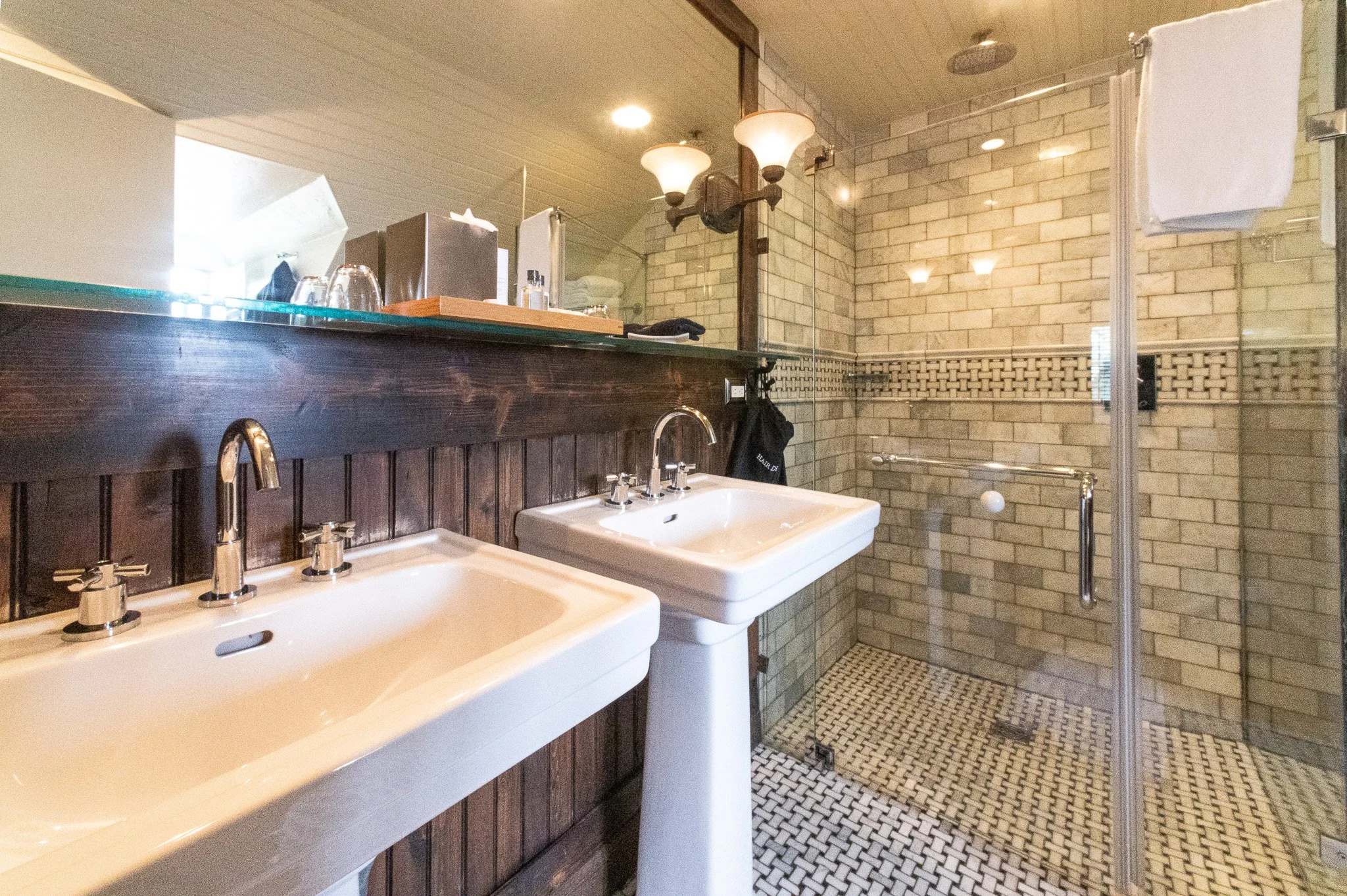 Blue — Gideon Ridge Inn