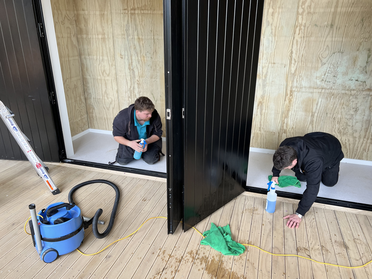 New Build Cleaning — Clean R