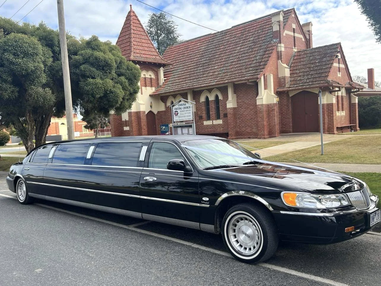Echuca-Moama Limousine Services . We deliver a quality service for all ...