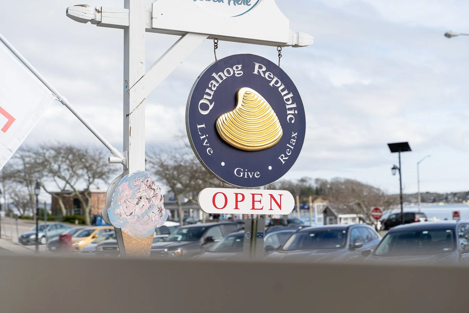 Quahog Republic Waterfront Eatery | Onset, MA — Quahog Republic