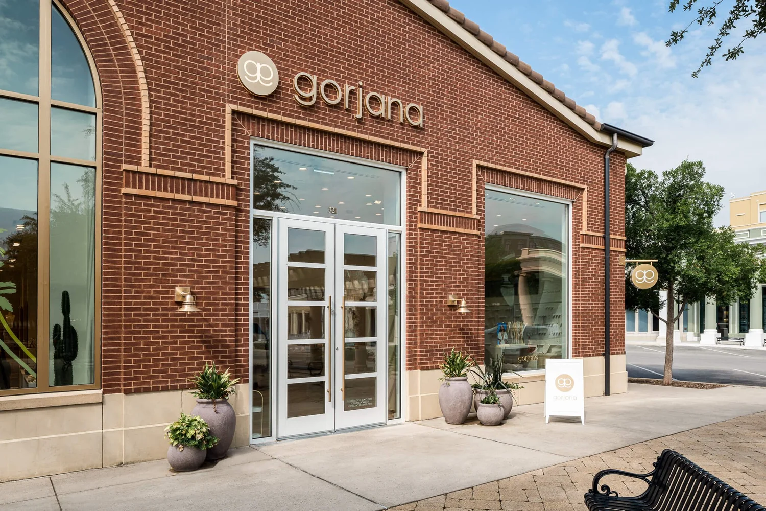 What is Retail Photography? A Guide for Retailers in Dallas