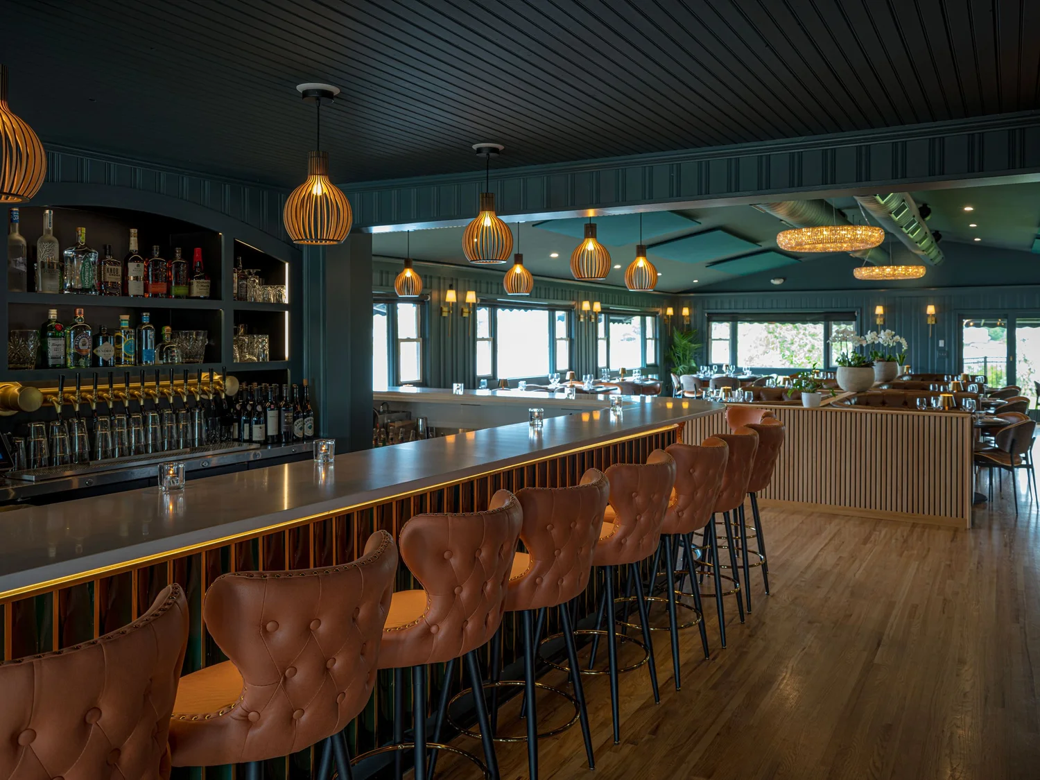 ULTRAMAR Restaurant - Seafood Grill & Raw-Bar