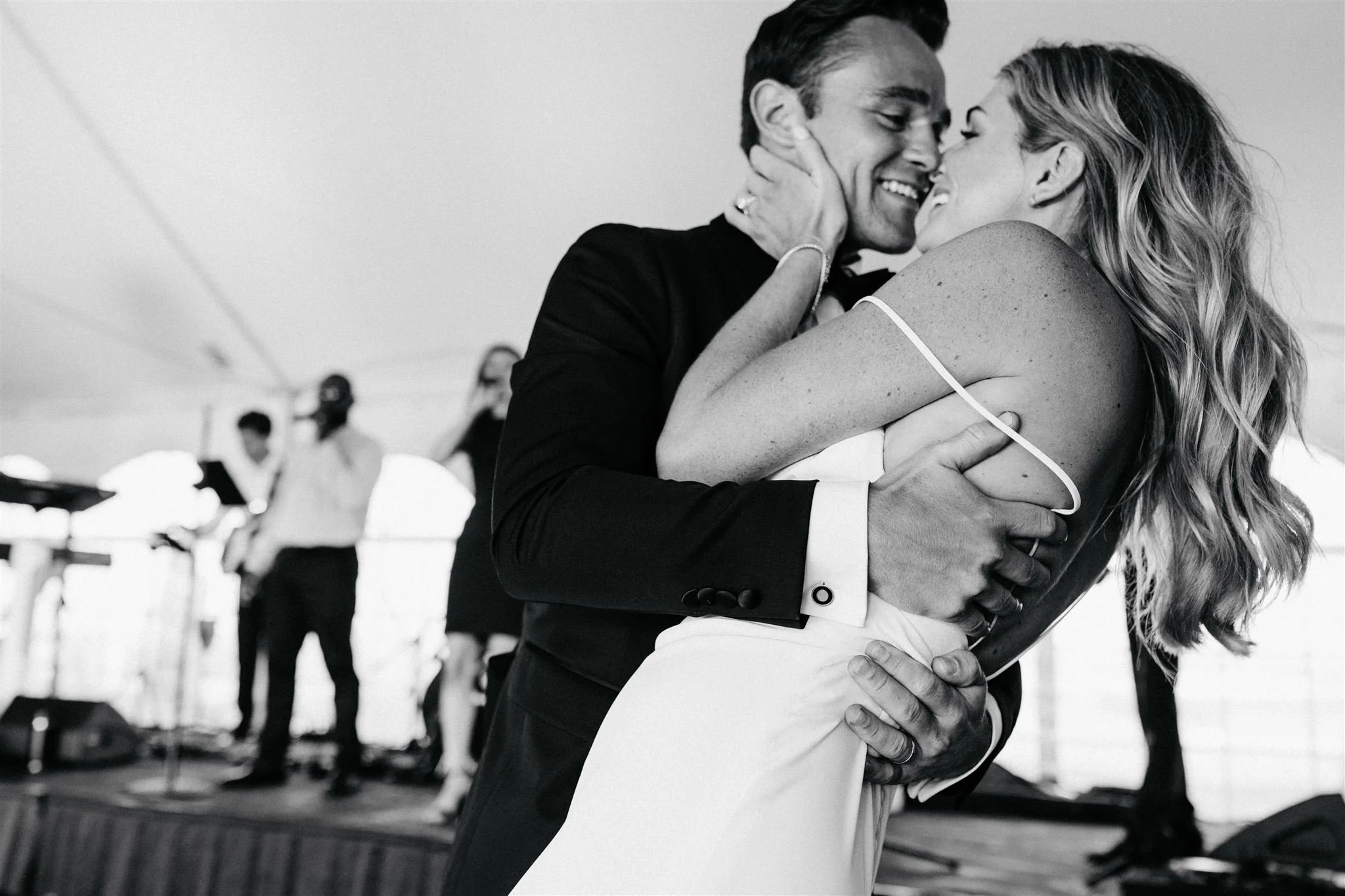 Sarah Morrill - Boston & Worldwide Wedding Photography