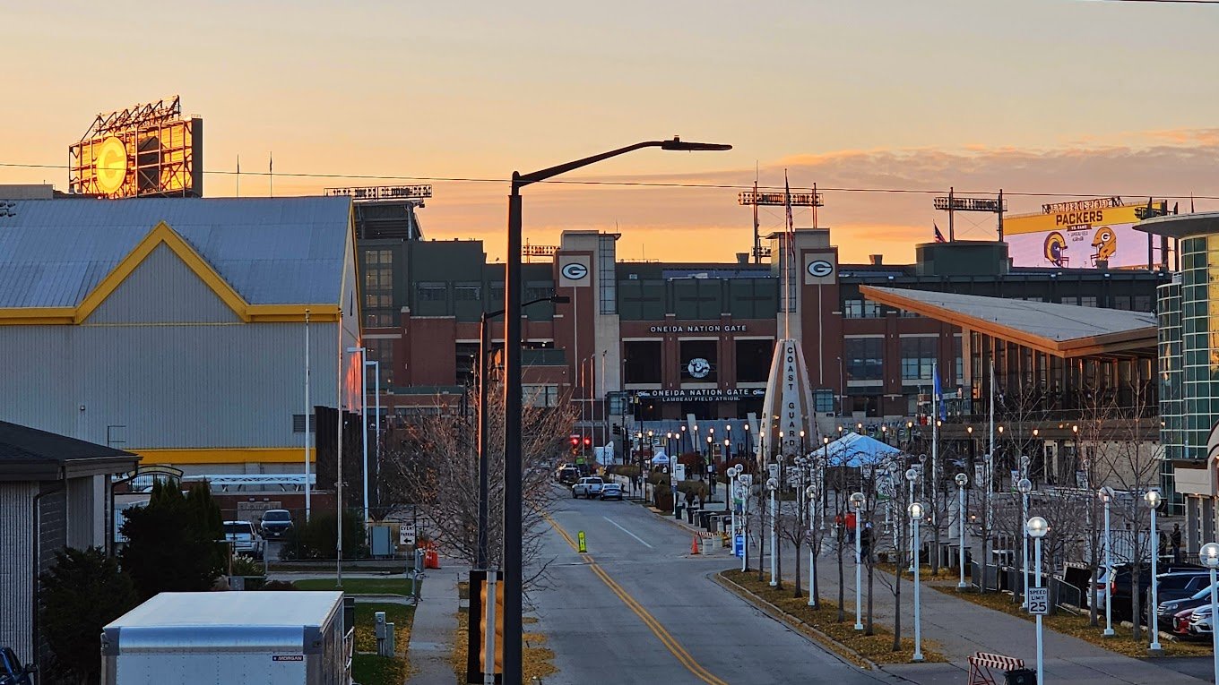 Local Attractions / Accommodations | Explore and Book — Stadium View ...