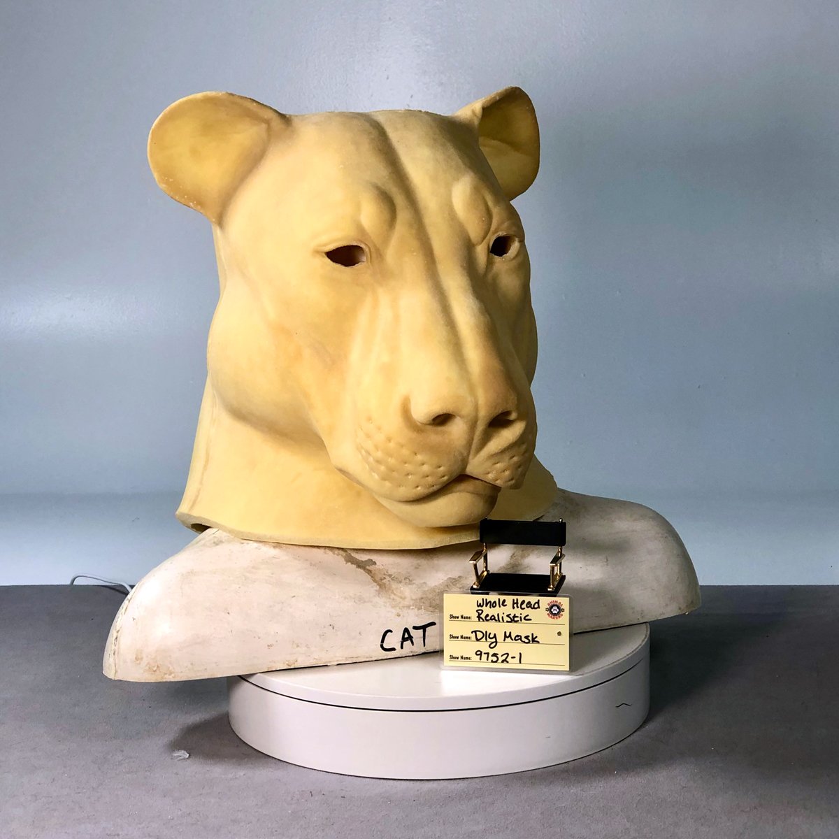 ANIMAL MAKERS