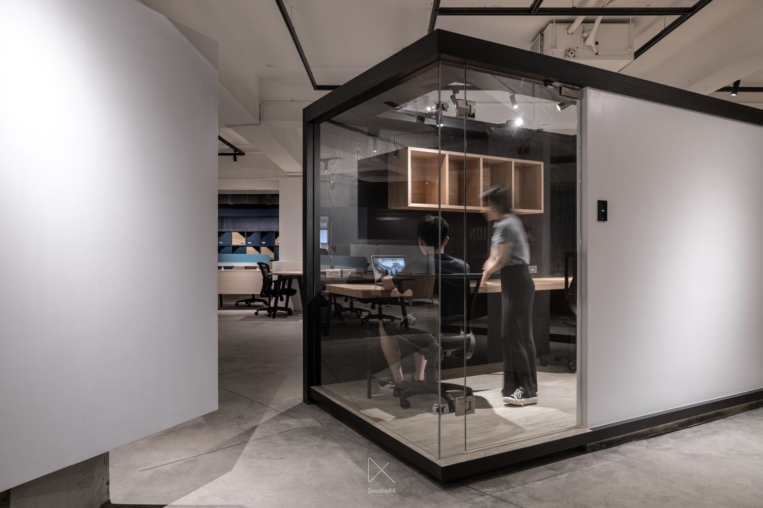 DOTEL：板橋共享辦公室｜乘四建築師事務所 — StudioX4