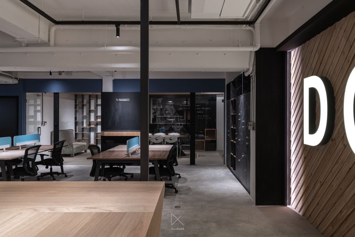 DOTEL：板橋共享辦公室｜乘四建築師事務所 — StudioX4