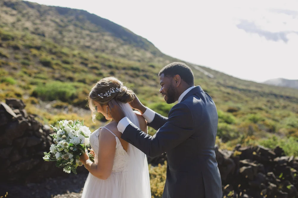 A & A — elope maui (Copy)