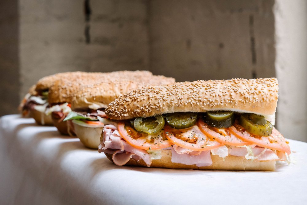 Brett’s Deli | Classic NYC Deli Sandwiches in Midtown Manhattan