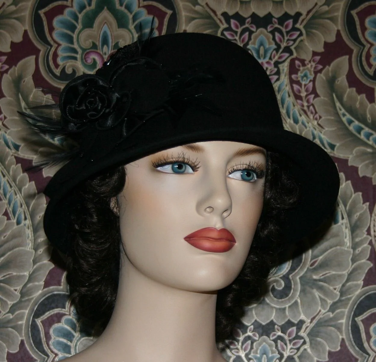 Flapper Cloche Hat 1920's Style ~ Madame Plum — East Angel Harbor Hats ...
