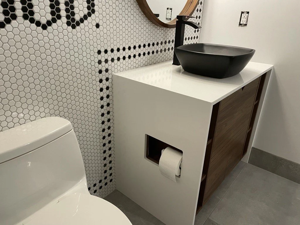 Royale Blanc, HanStone — DSF Granite