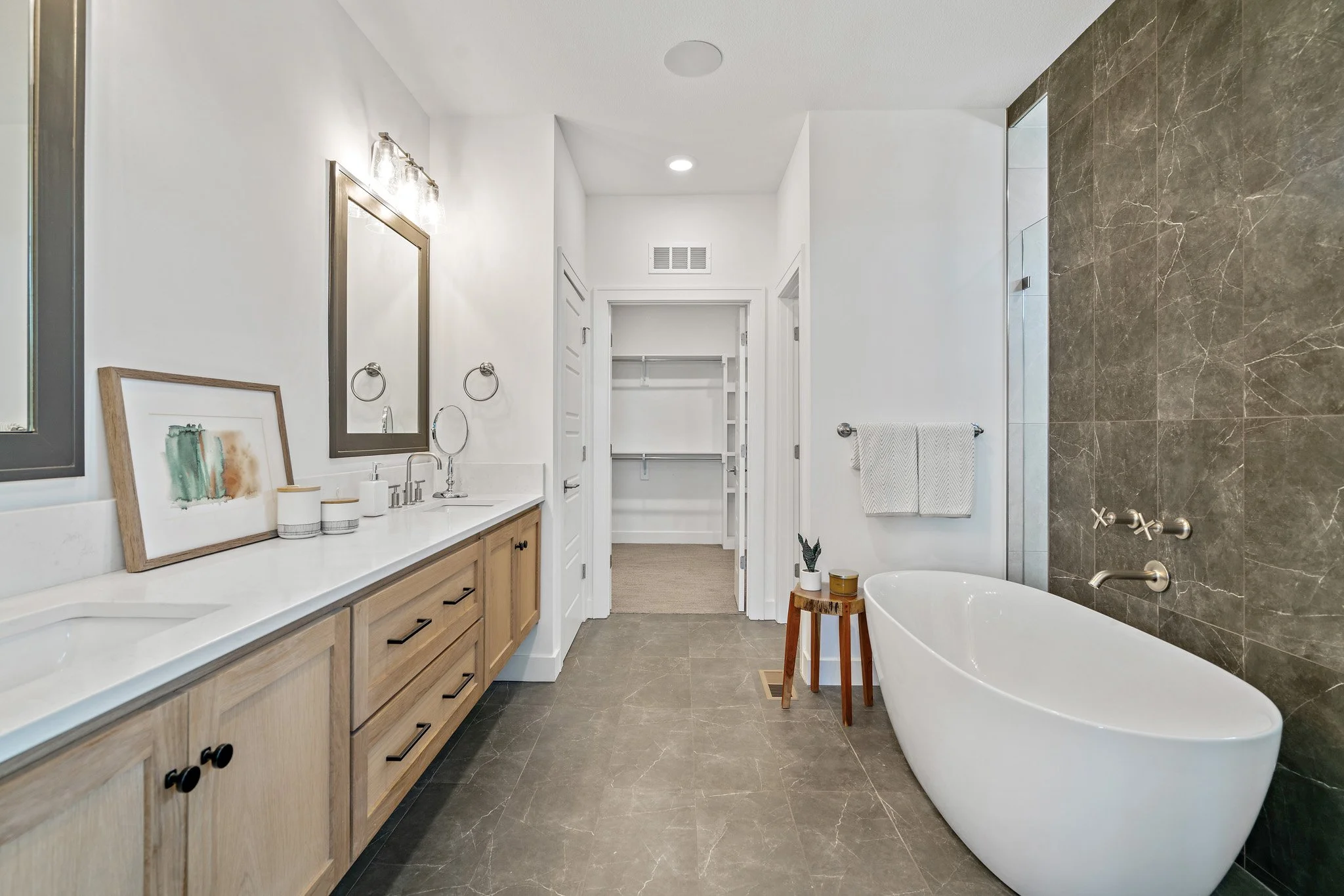 Stone Tips — Summit Insider