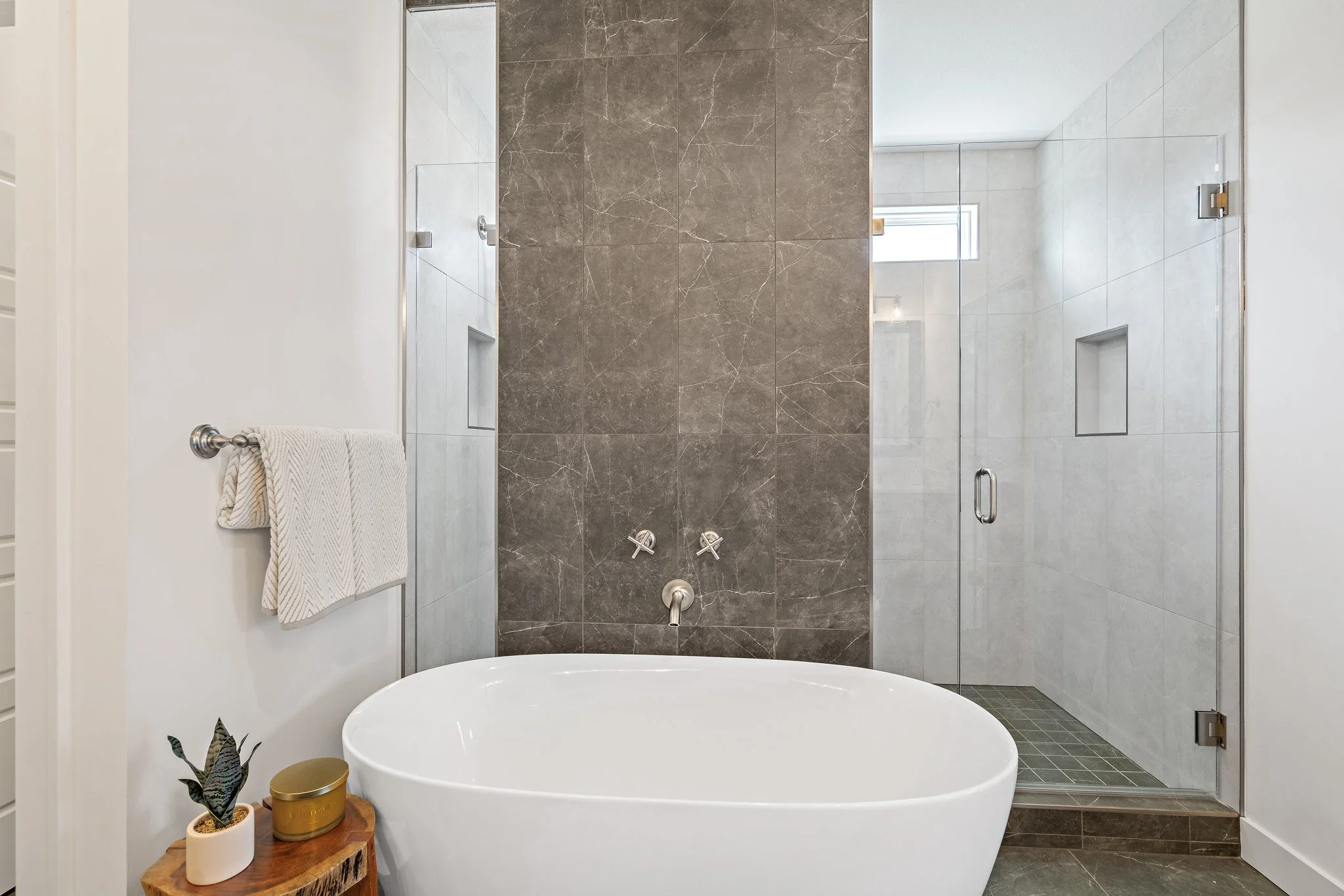 Stone Tips — Summit Insider