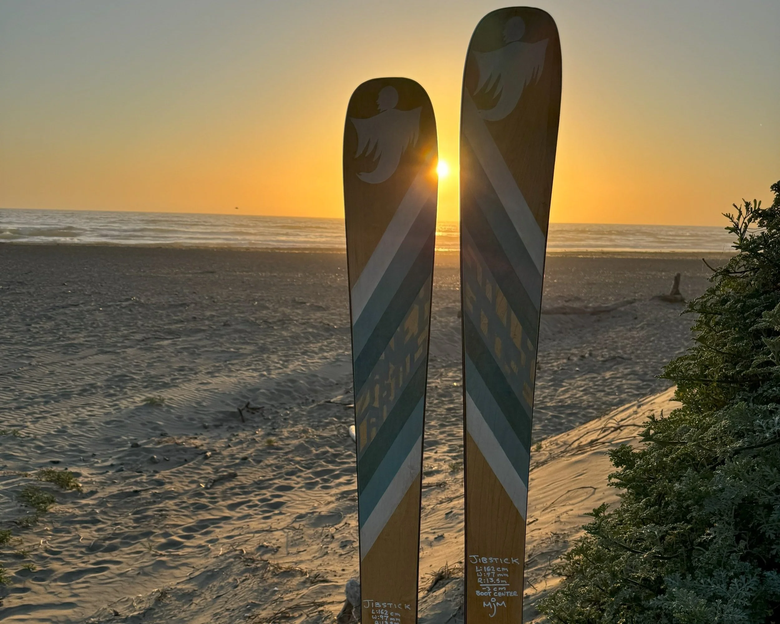 The Quiver — Specter Snow Co.