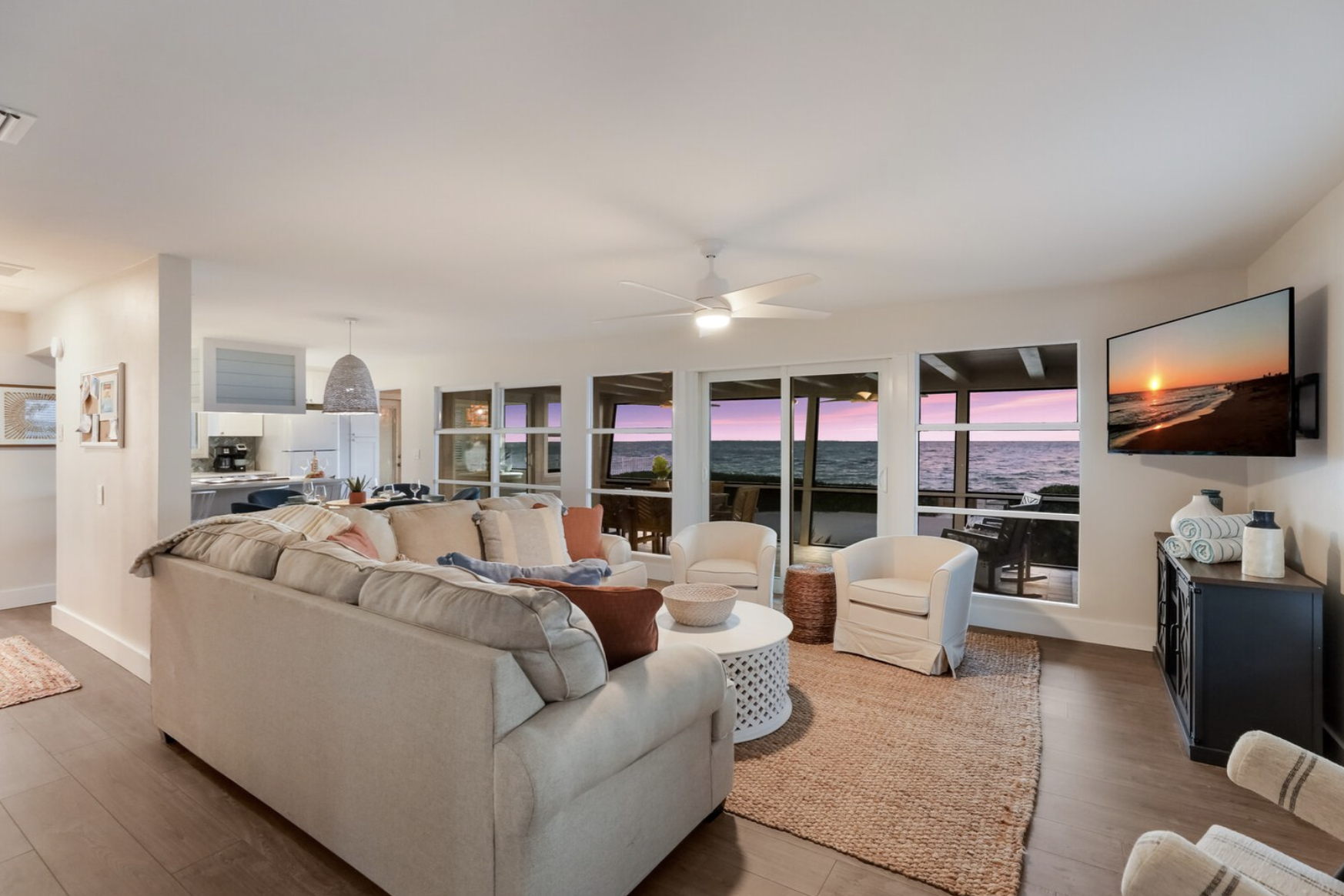 8 Easy Ways to Refresh Your Vacation Rental — HSH Collective