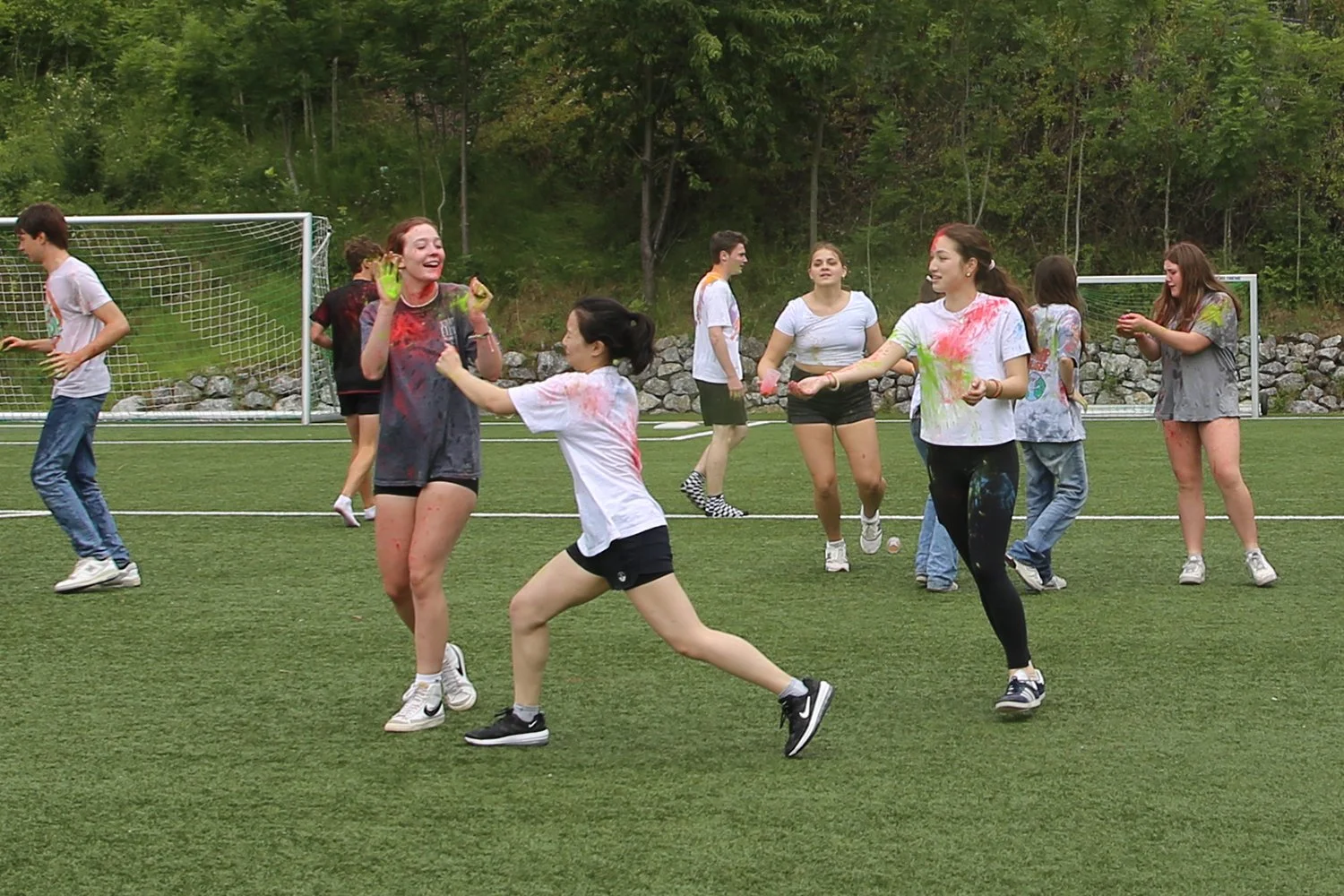 HS Color Wars — AIS Vienna