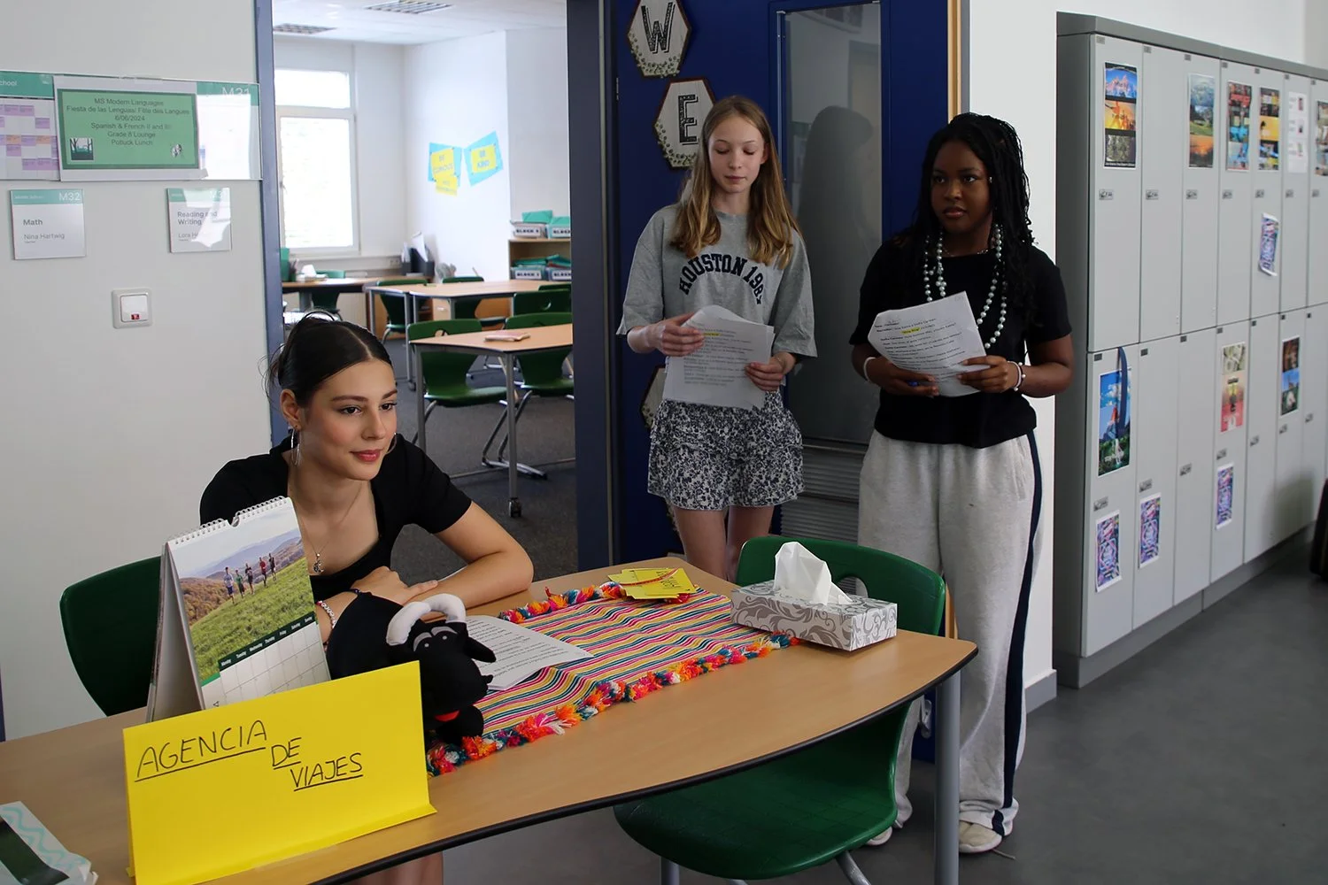 MS Spanish and French Students Showcasing Their Skills — AIS Vienna