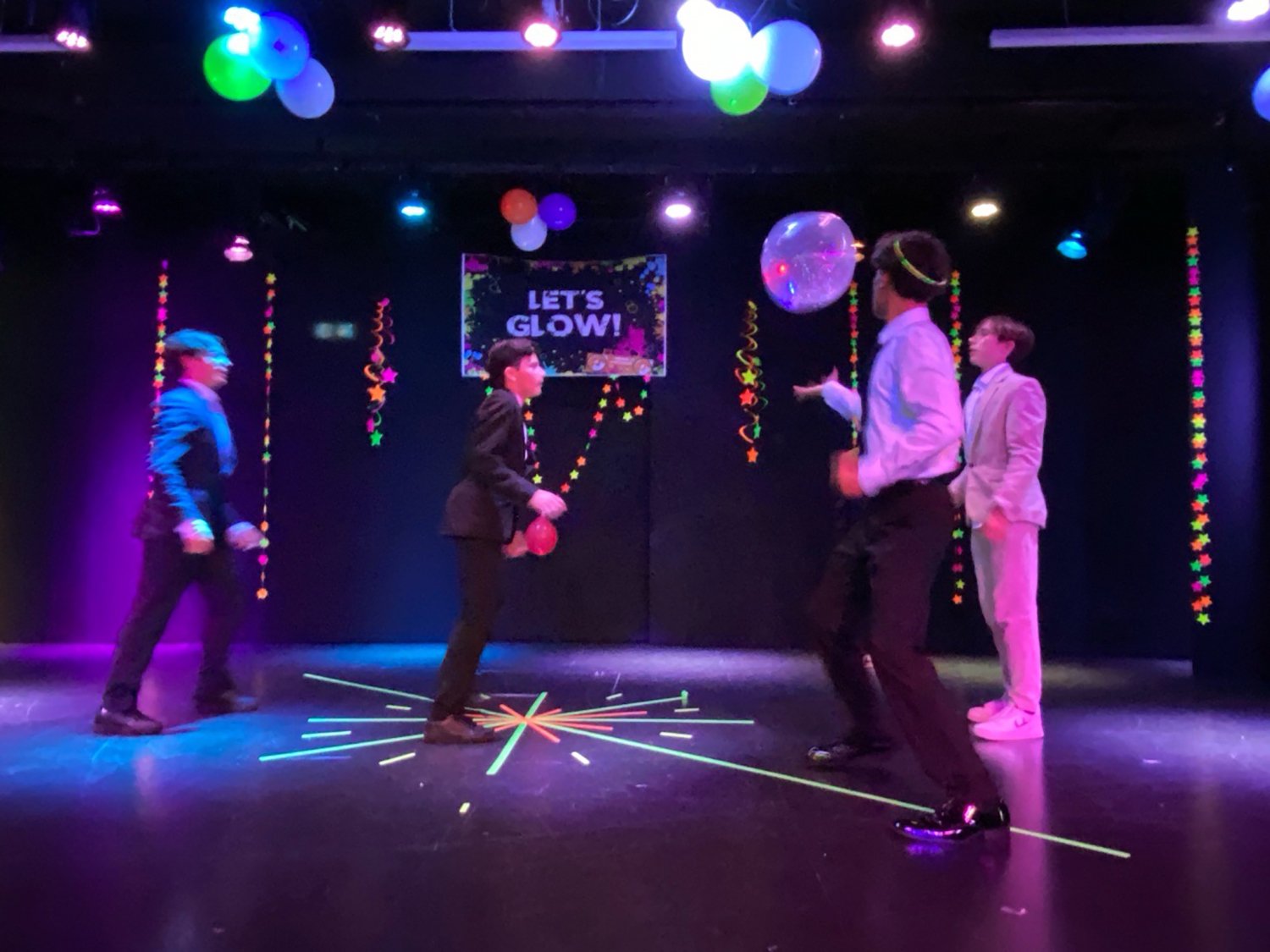 Grade 8 Dance — AIS Vienna