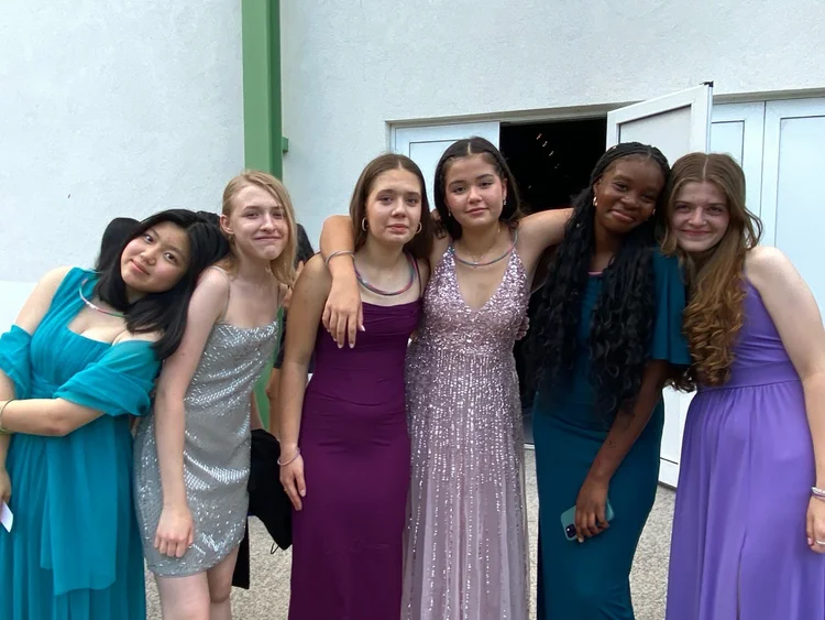 Grade 8 Dance — AIS Vienna