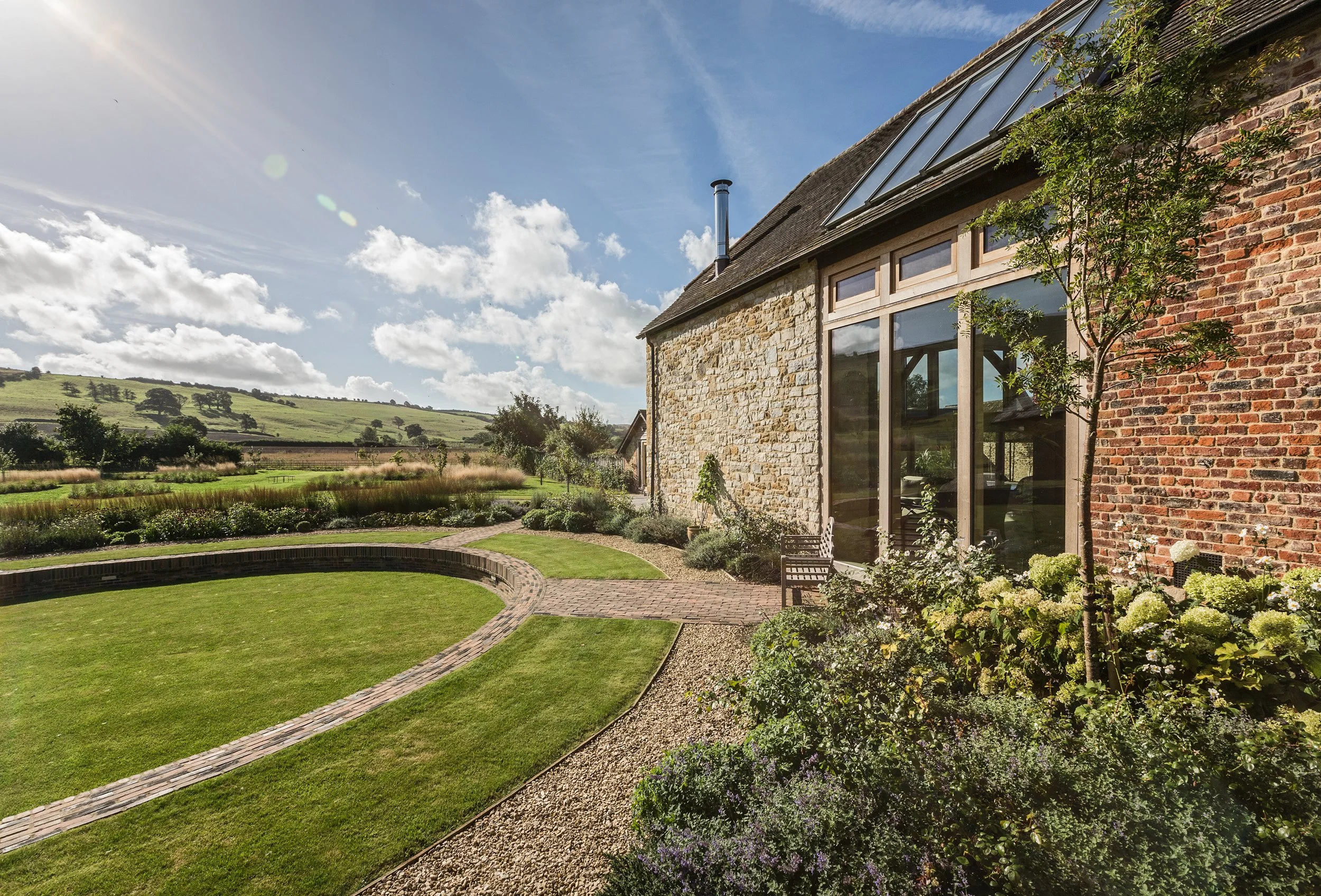 Crofts Barn — Studio M R