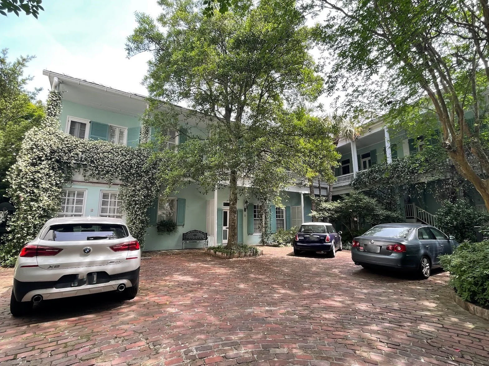 Charming Charleston, SC — Tastes & Treks