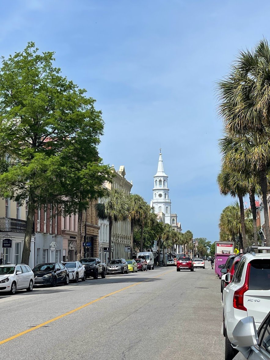 Charming Charleston, SC — Tastes & Treks