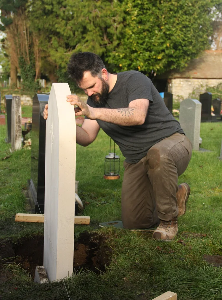 Bespoke handcarved memorials and cremation stones — Memorial Workshop