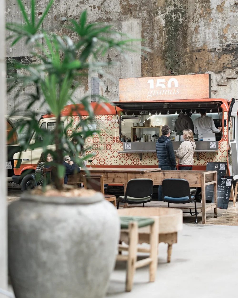 FOOD AND DRINKS 8 MARVILA