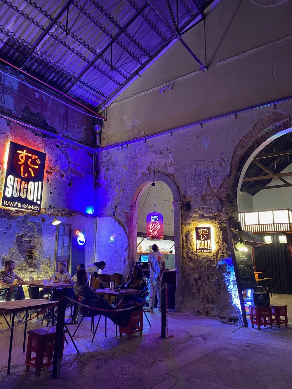 FOOD AND DRINKS 8 MARVILA