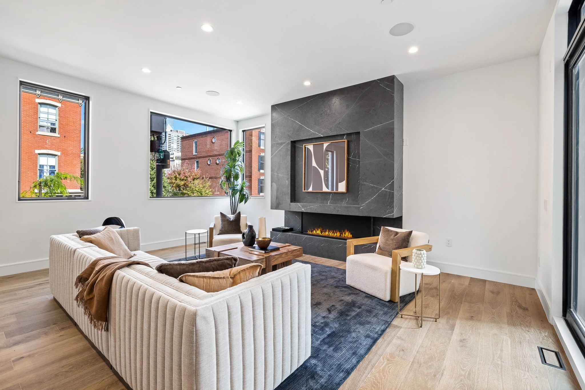 Residences at Lombard