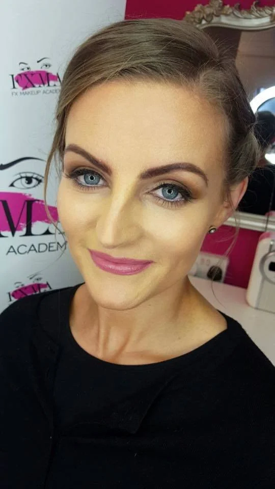 One to One Make Up Lesson — FX Makeup Academy
