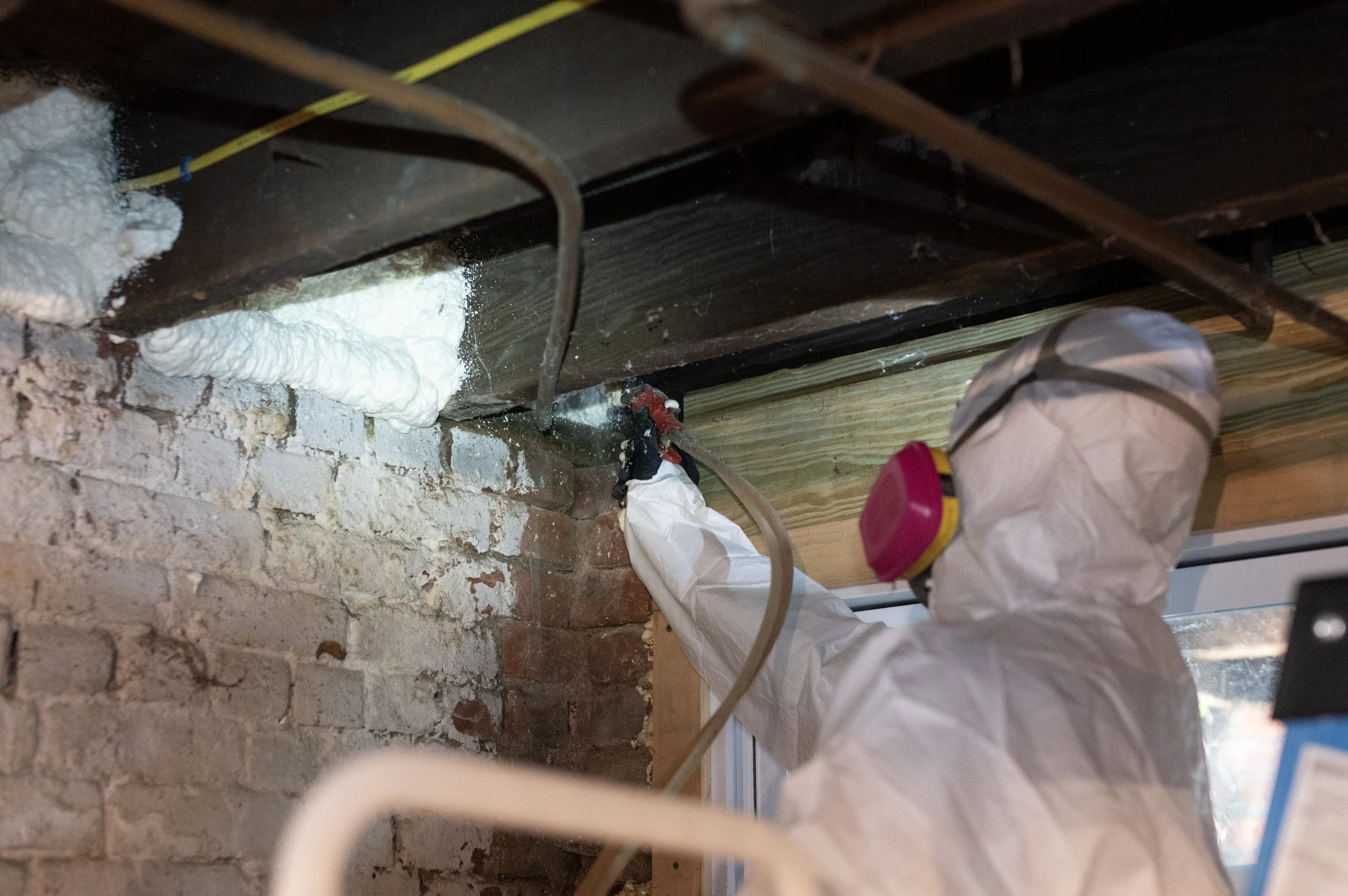 Spray Foam Insulation Contractors - Energy Management Solutions