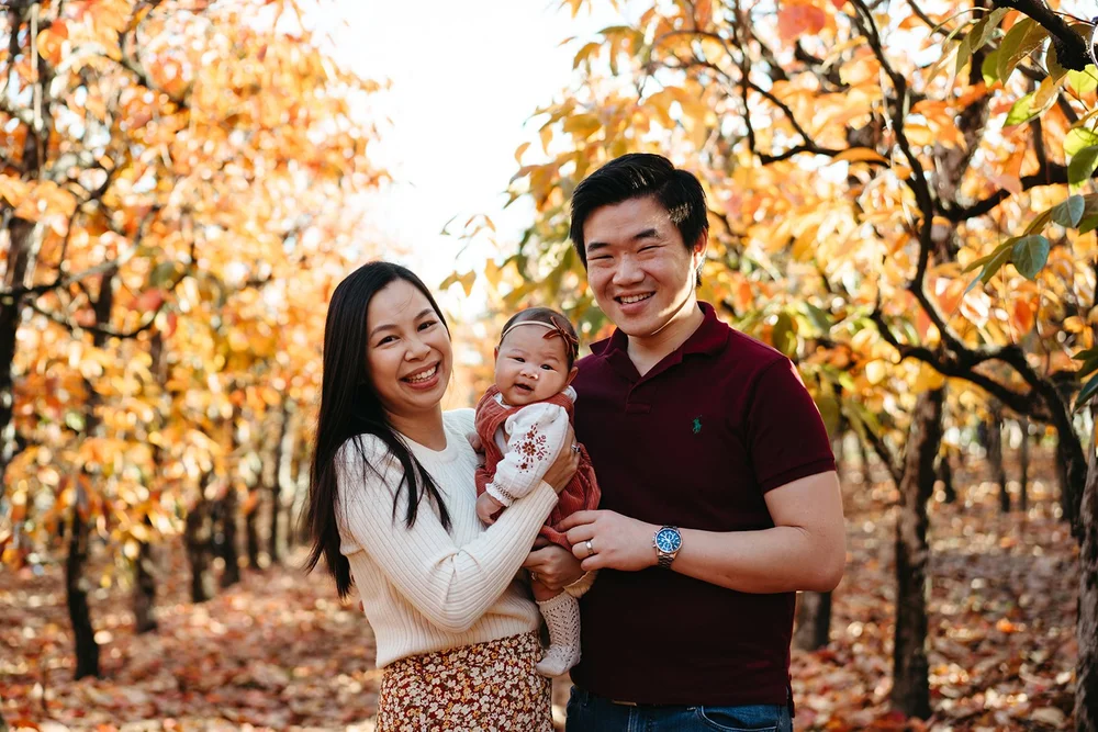 Best Colour Combinations for Outdoor Family Pictures | The Story of Us