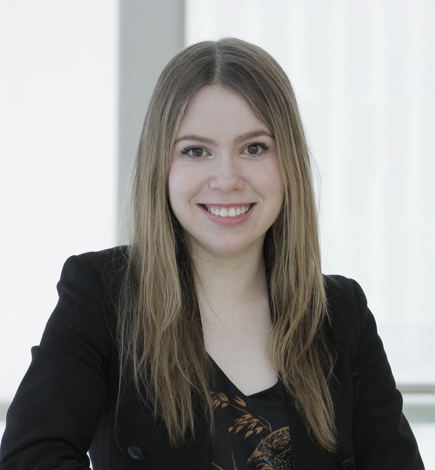 Nicole Schmidt — Young Diplomats of Canada