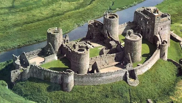 Kidwelly Castle | Visit Welsh Castles — Castle Crawl Cymru