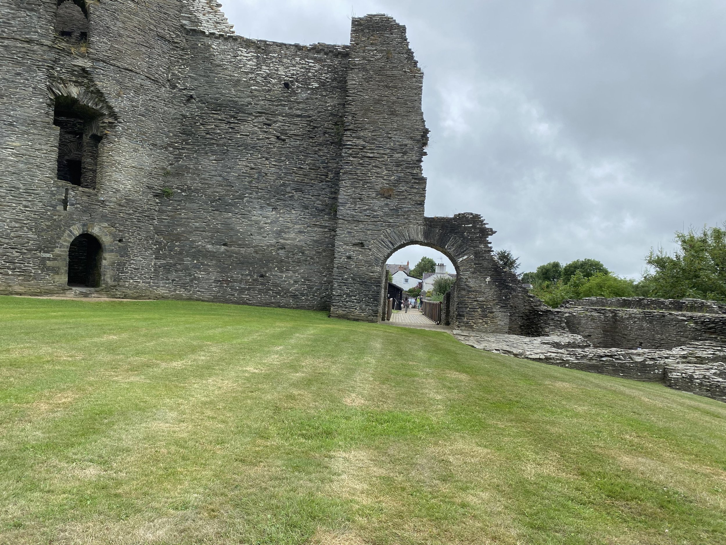 Cilgerran Castle | The Welsh Castle Database — Castle Crawl Cymru