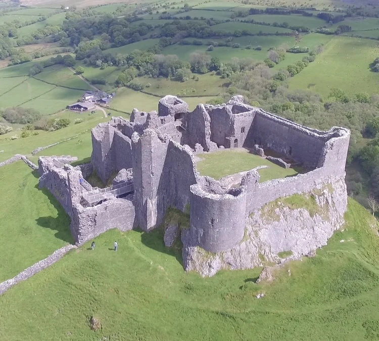 Carreg Cennen Castle | Visit Welsh Castles — Castle Crawl Cymru