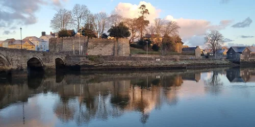 Cardigan Castle | Visit Welsh Castles — Castle Crawl Cymru