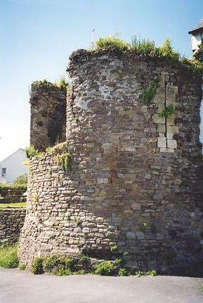Caerleon Castle | Visit Welsh Castles — Castle Crawl Cymru