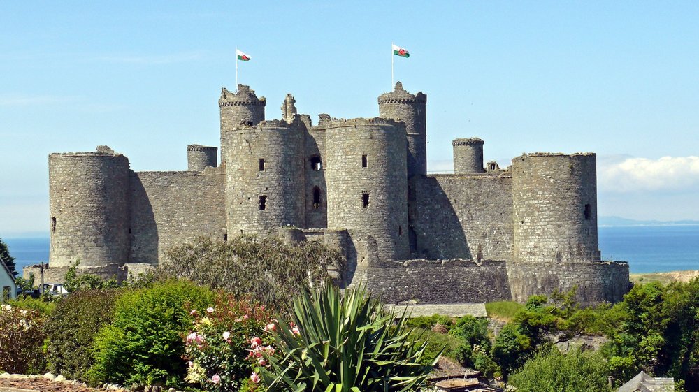Harlech Castle | Visit Welsh Castles — Castle Crawl Cymru
