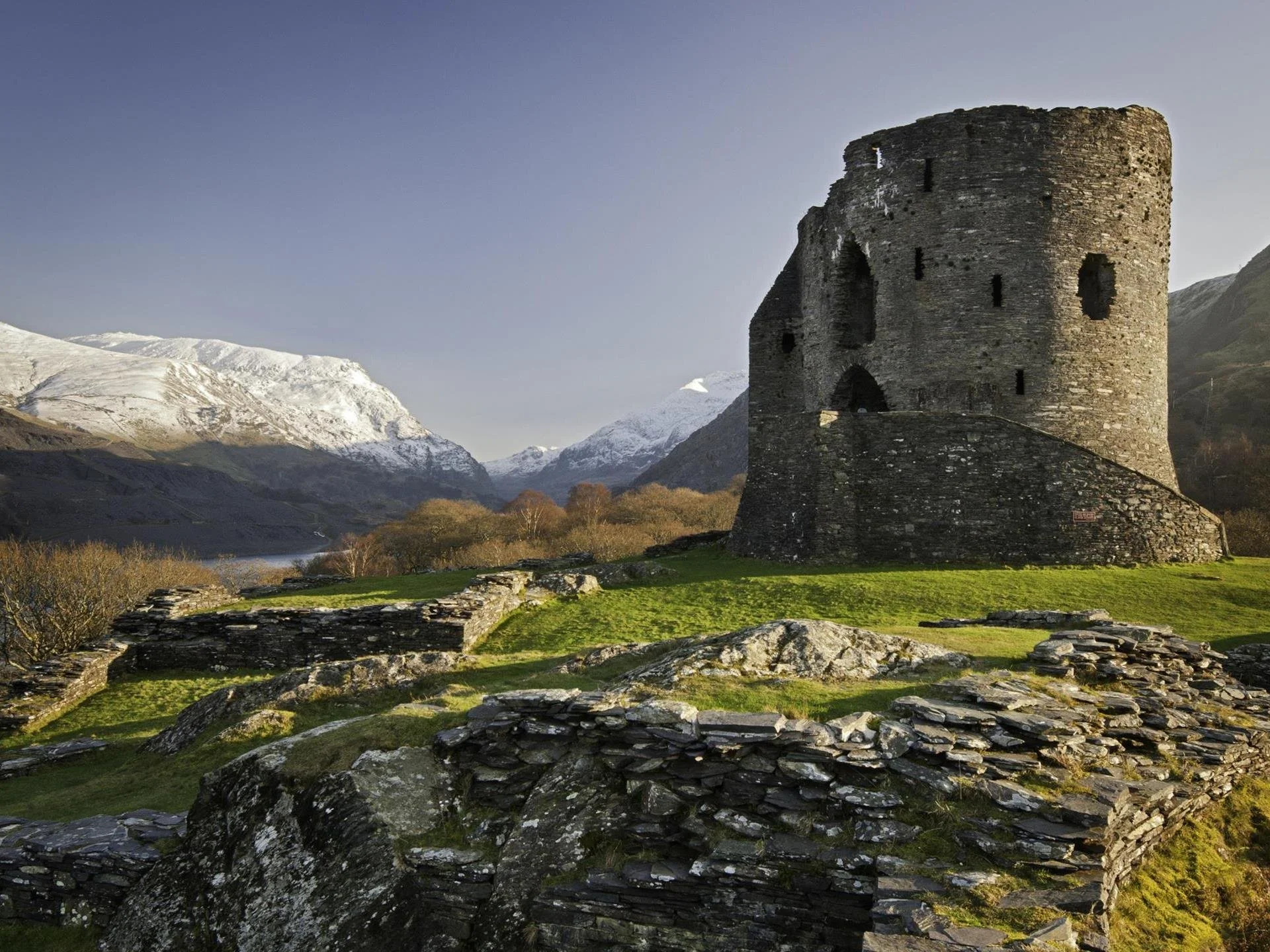 Dolbadarn Castle | Visit Welsh Castles — Castle Crawl Cymru