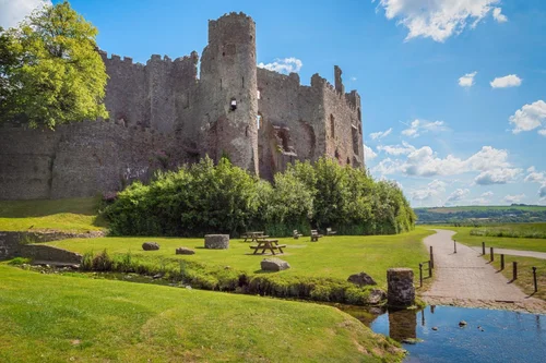 Castles | The Welsh Castle Database — Castle Crawl Cymru