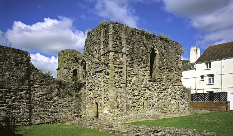 Monmouth Castle | Visit Welsh Castles — Castle Crawl Cymru