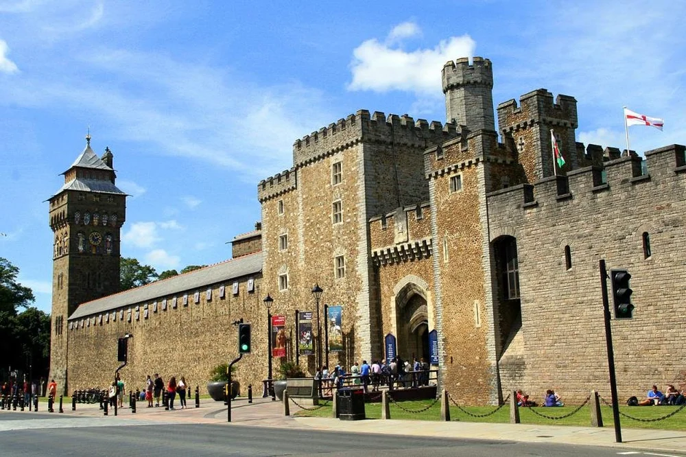 Castles | The Welsh Castle Database — Castle Crawl Cymru